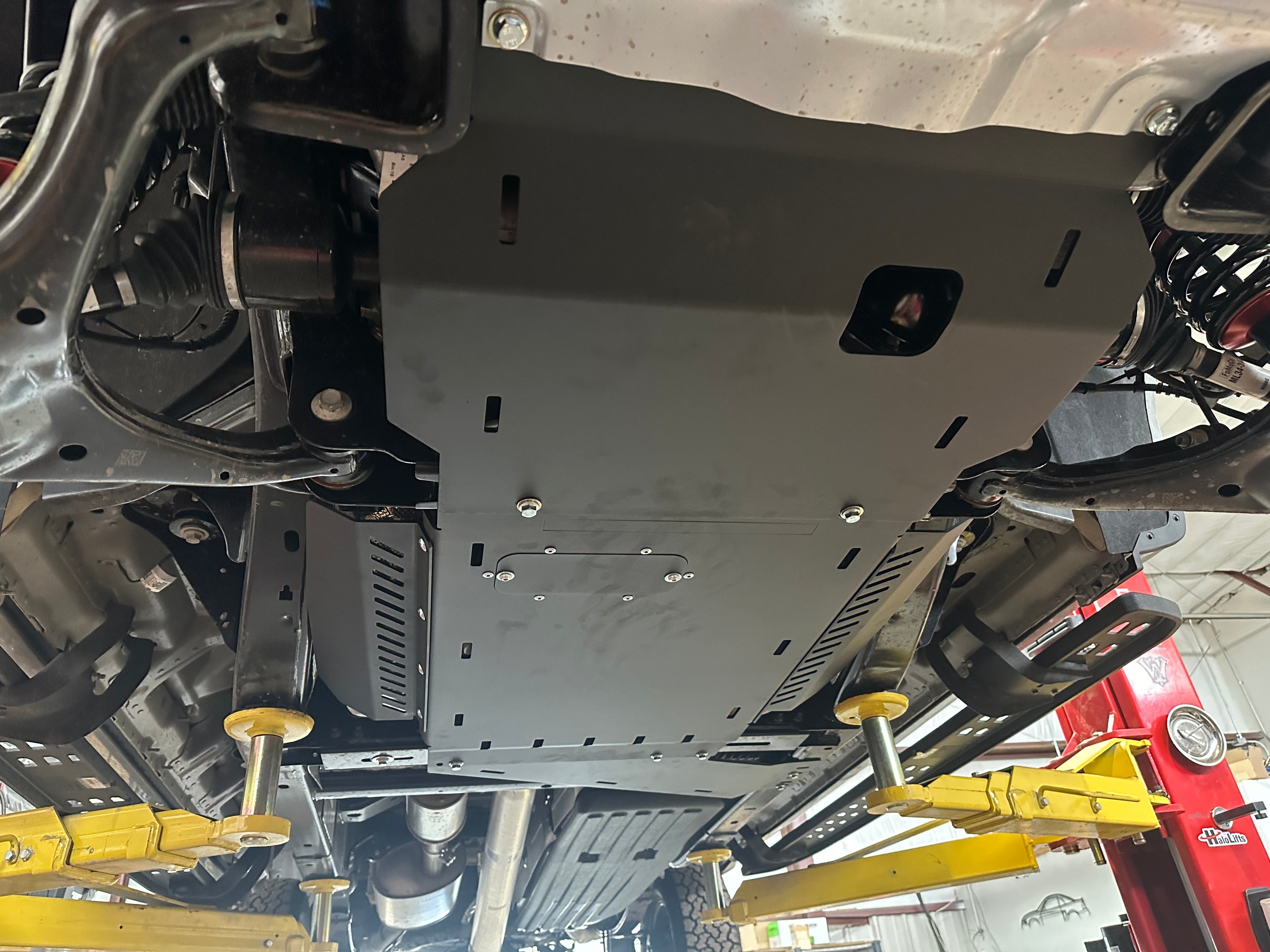 Best Leveling and Lift Kits | Upgrade Your Suspension | Halo Lifts ...